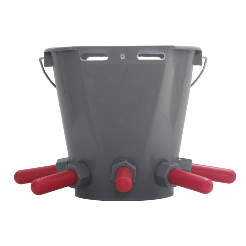 Dairy Farming 8L Plastic Calf Care Pail with 5 Teats for Milk Feeding