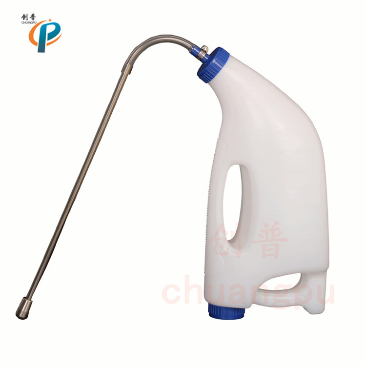 4000ml Calf Drench Bottle With SS Pipe , Oral Calf Feeder With Smooth ...