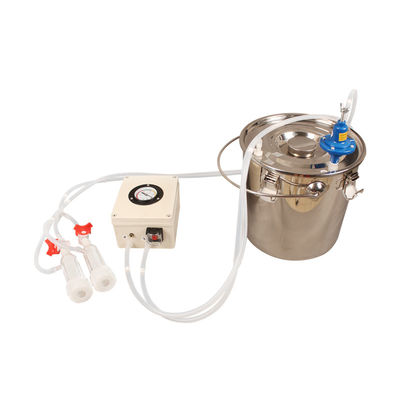 HL-MM-C 12L Goat and Cow Battery Operated Milking Machine for Farm