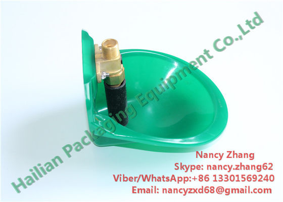 0.9l Plastic Water Cow Drinking Bowl , Automatic Water Feeder For ...